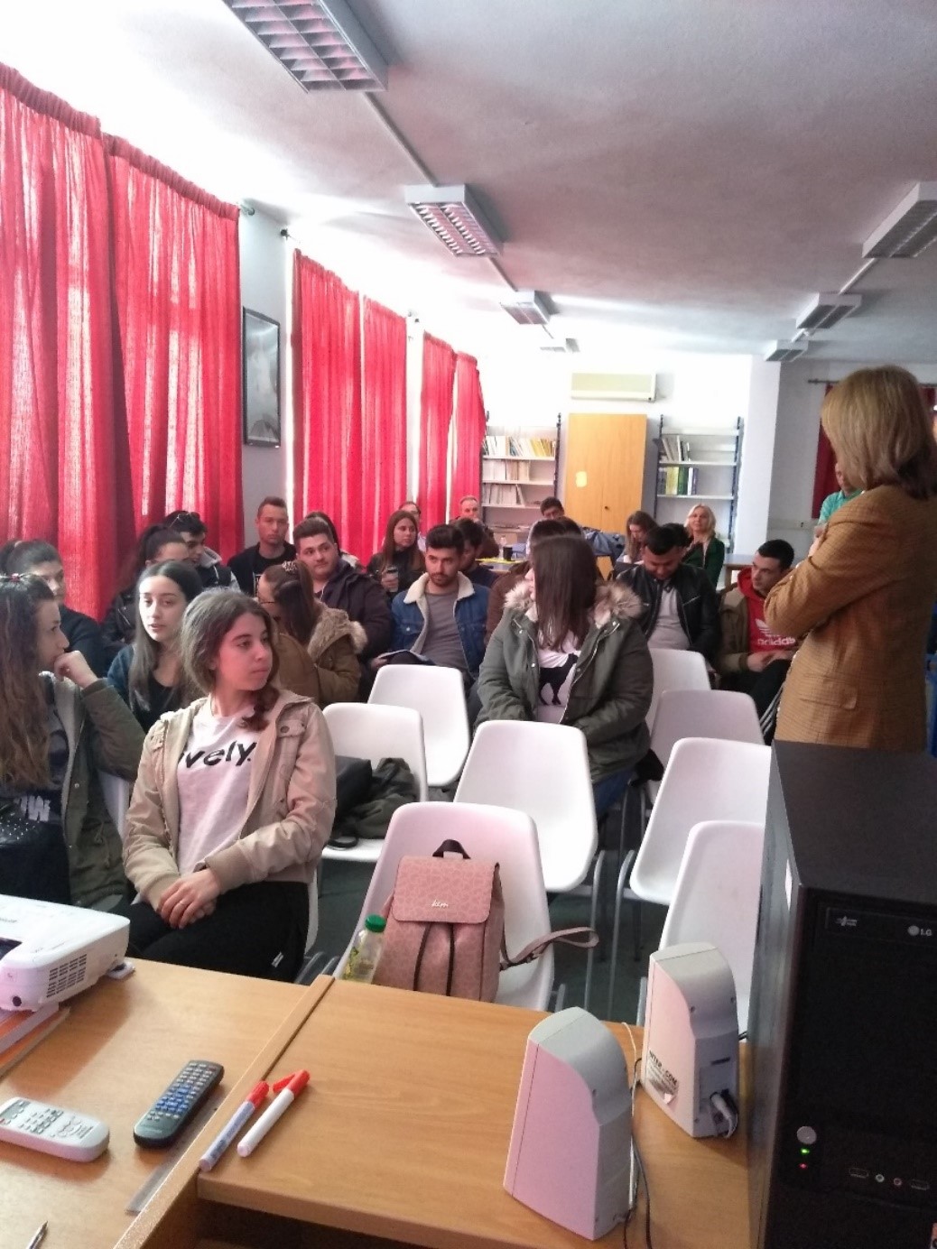 1ο ΕΠΑ.Λ. ΑΛΜΥΡΟΥ : ΕΝΗΜΕΡΩΤΙΚΗ ΕΚΔΗΛΩΣΗ ΣΤΟ ΠΛΑΙΣΙΟ ΤΗΣ ΜΑΘΗΤΕΙΑΣ