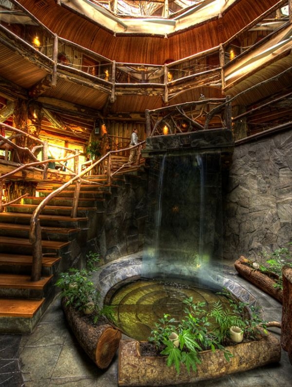 Original Hotels in the World: MONTAÑA MÁGICA LODGE - CHILE