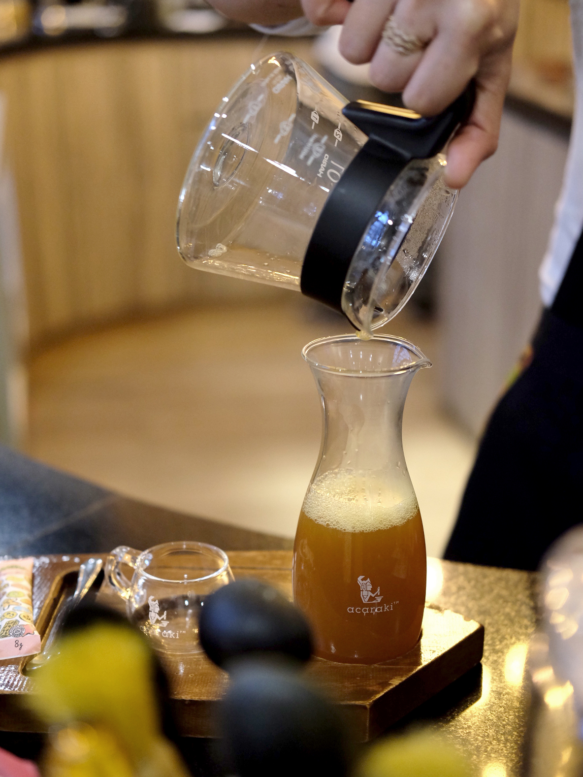 ACARAKI JAMU : Modernize the Existency - ELIZABETHANNAH