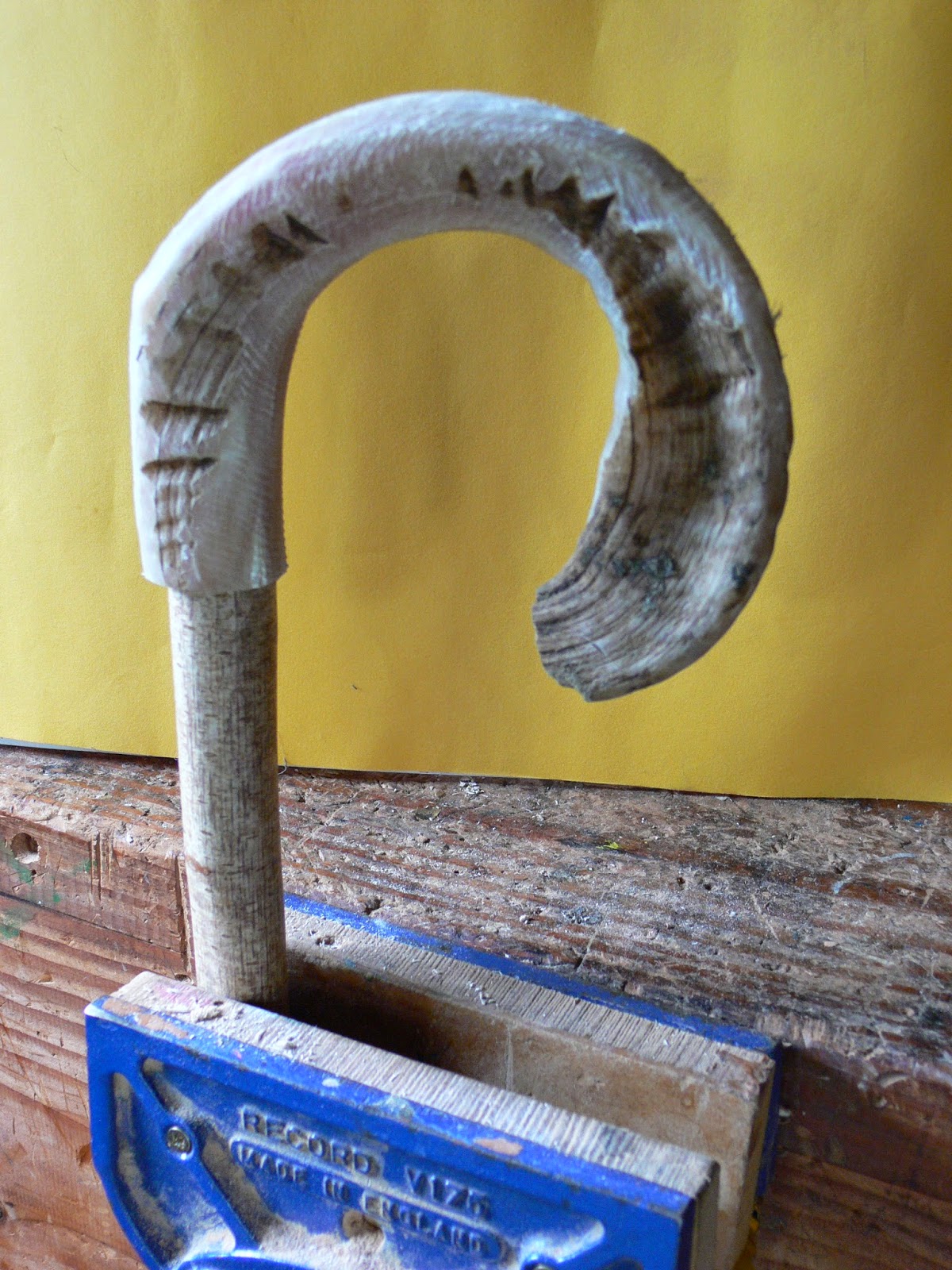 Woolshed 1: Shepherd's Crook. How to make a horn-headed crook