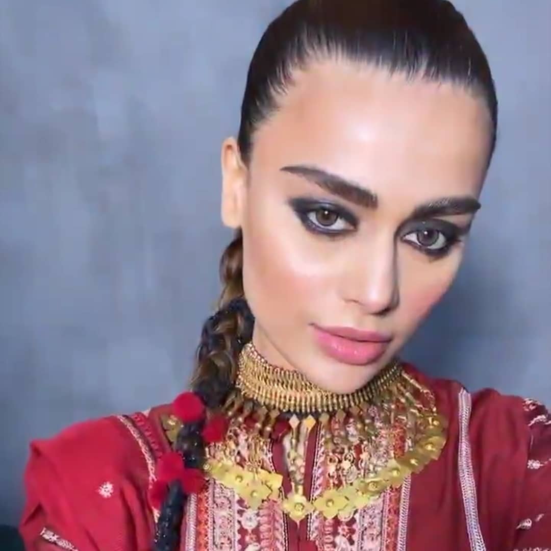 Sadaf Kanwal New Pictures Gets Attention of Trolls Guns | Daily ...