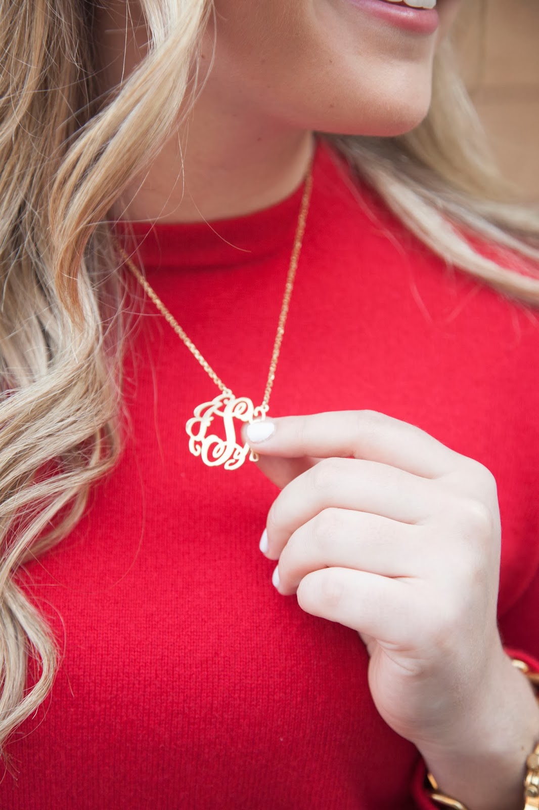 TU BLOG SHOP: Collares Monograma