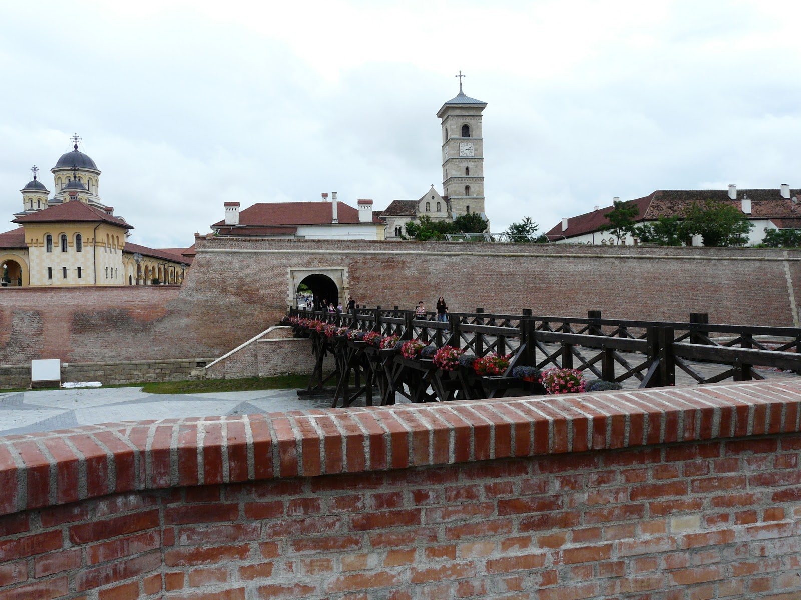 plecat de acasă: Cetatea Alba Iulia - Cetate bastionară în stil Vauban