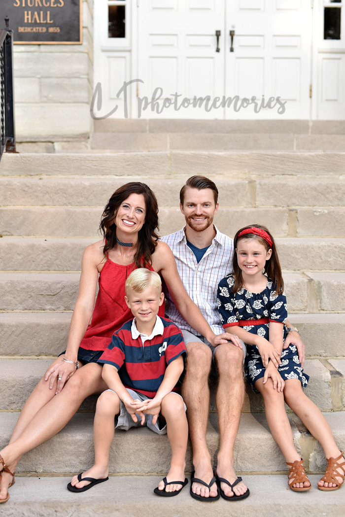 CT PhotoMemories: FAMILY SESSION: Lady Brio