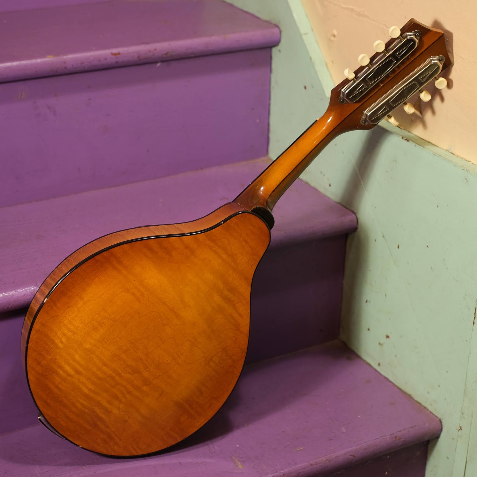 1940s Strad-O-Lin Fancy A-Style Archtop Mandolin