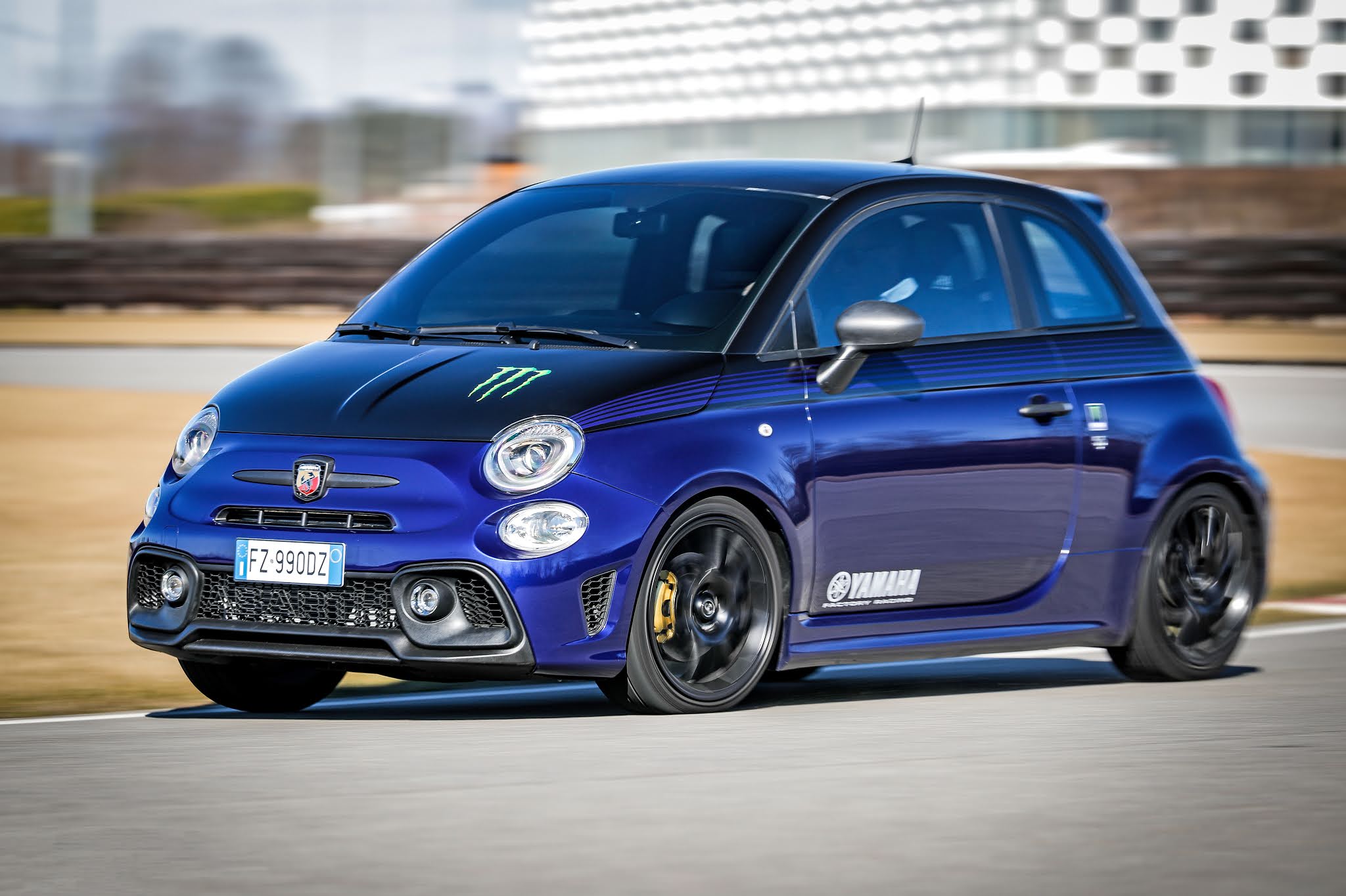 Abarth 595 Monster Energy Yamaha