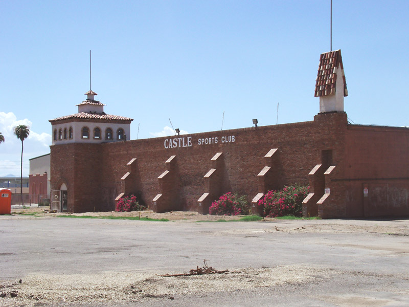 Remembering the El Cid Castle in Sunnyslope