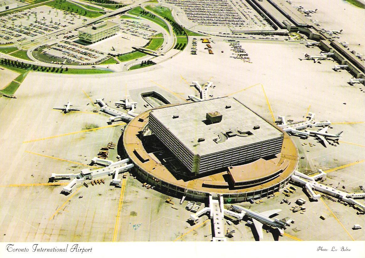 Flying over Pearson at 10,000(ish) feet : r/toronto