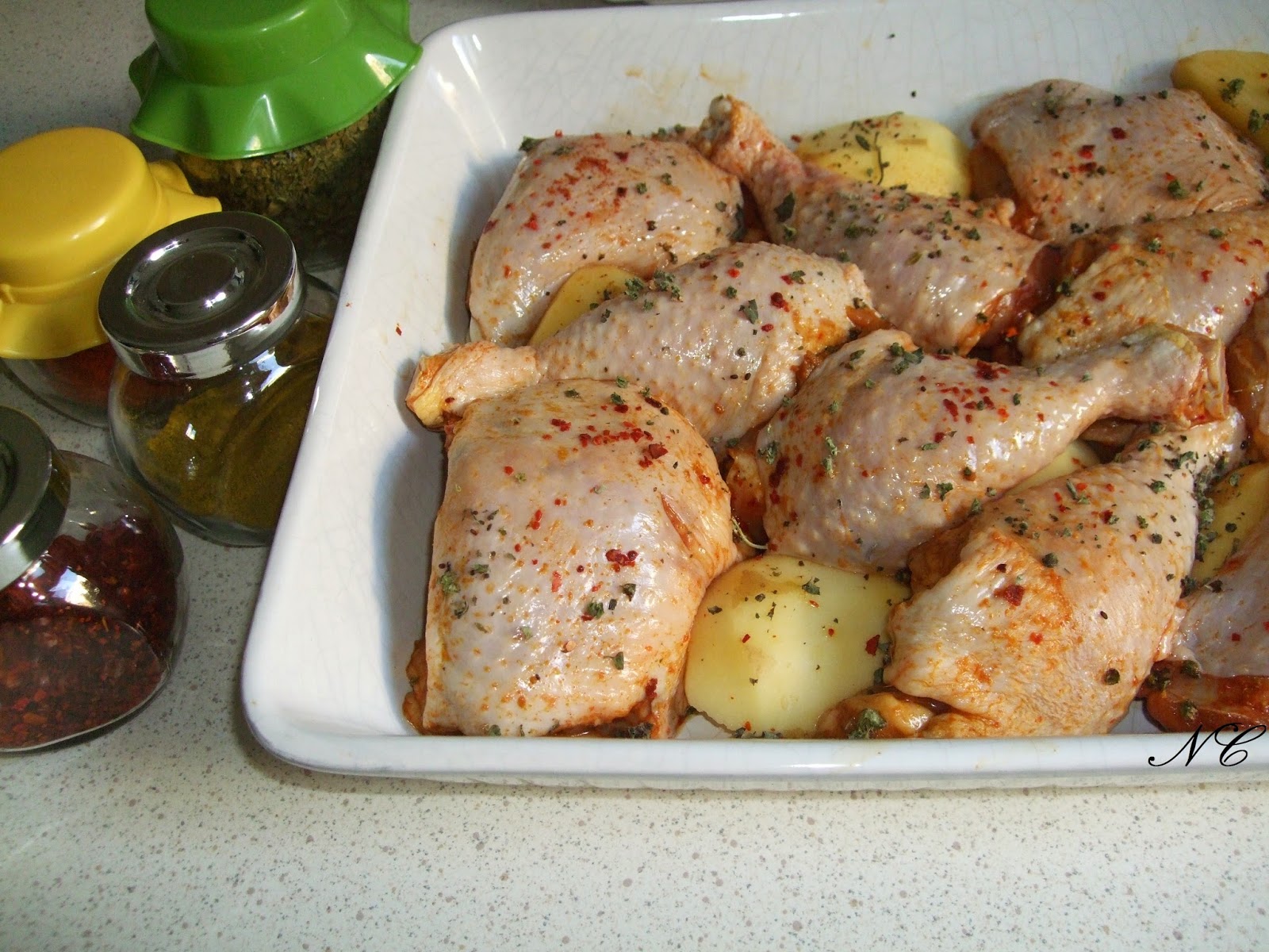 RETETE CULINARE DIN BUCATARIA MEA: Pulpe de pui la cuptor