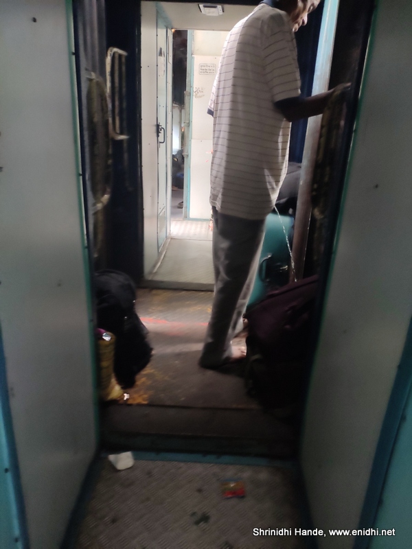 Long Distance Sleeper class train experience & guide, India - eNidhi ...