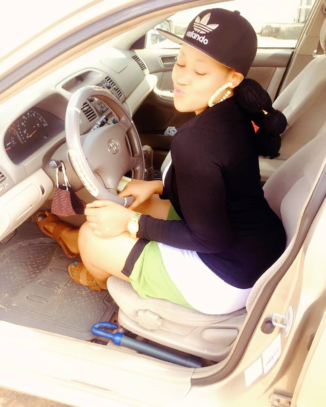 Pictures of actress Joyce Samuel