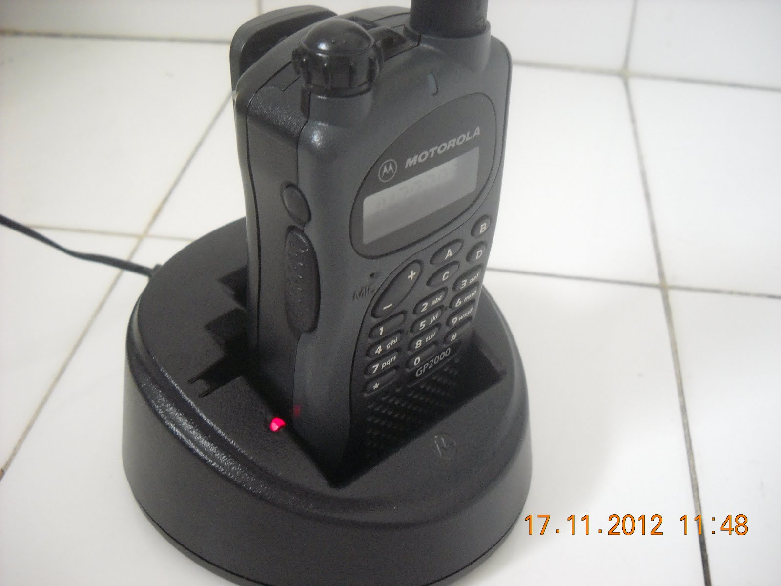 Sinar Agung ( Y C 2 V D I ): HT MOTOROLA GP 2000 - MULUS ( TERJUAL ...