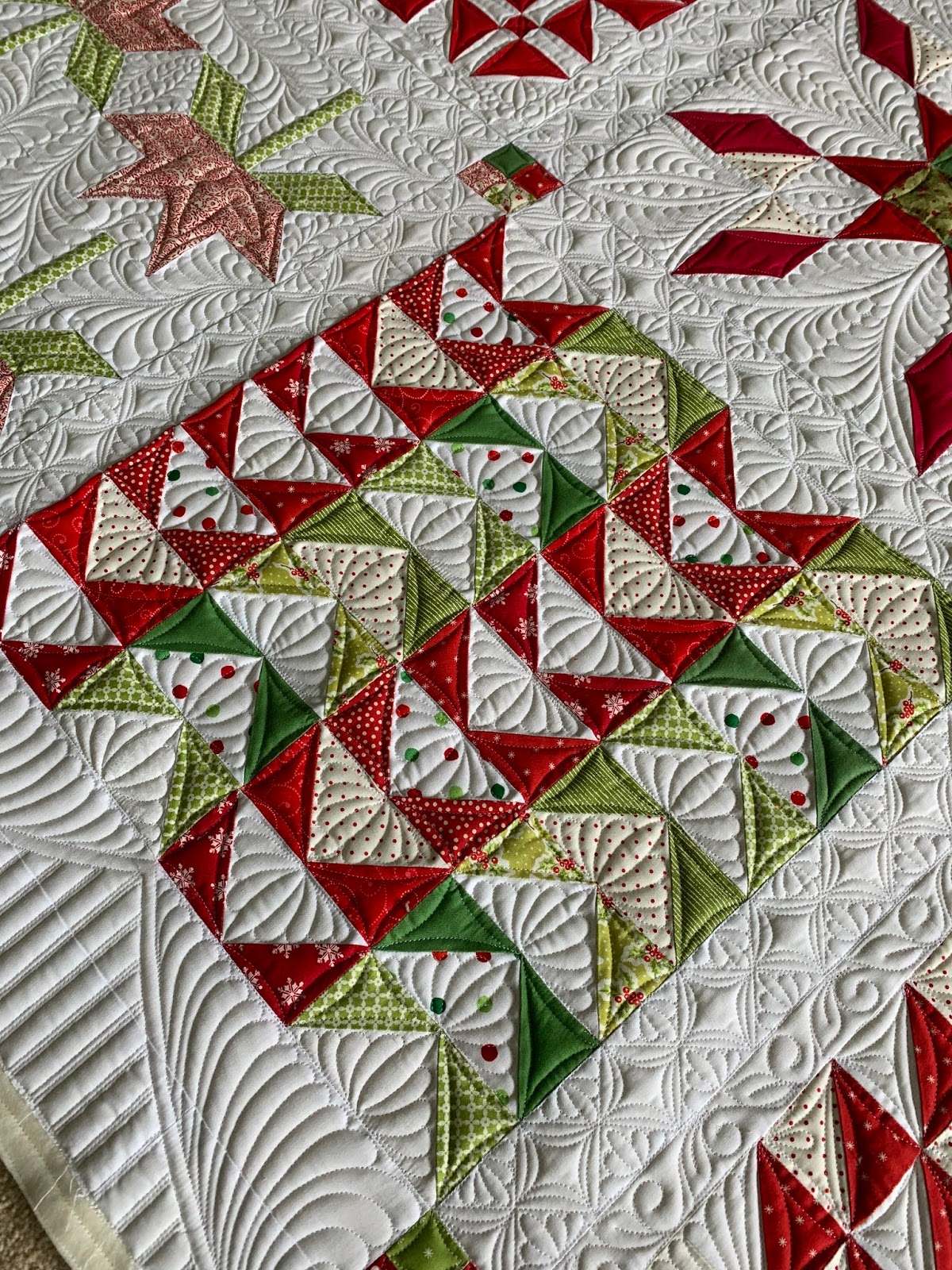 Sue Daurio's Quilting : Kim's Christmas Figs BOM