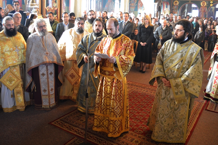 ΜΟΝΑΧΙΚΗ ΚΟΥΡΑ ΚΑΙ ΧΕΙΡΟΤΟΝΙΑ ΕΙΣ ΔΙΑΚΟΝΟΝ ΣΤΗΝ Ι.Μ. ΕΔΕΣΣΗΣ | TASTV.gr ...