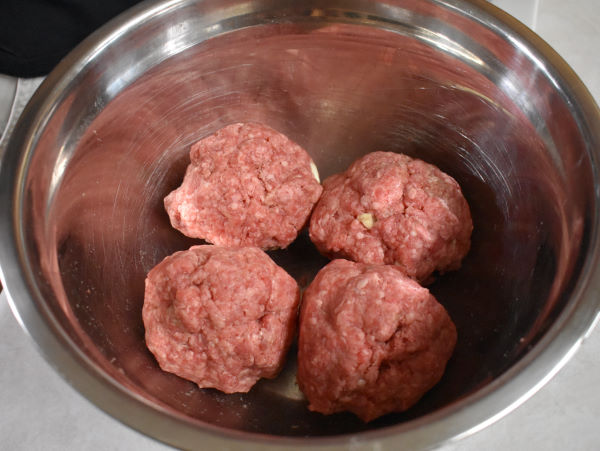 Beer Can Burgers