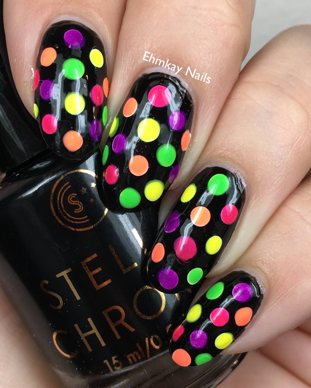 ehmkay nails: Neon Polka Dot Nail Art