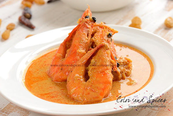 Color and Spices: Prawn Shahi korma...