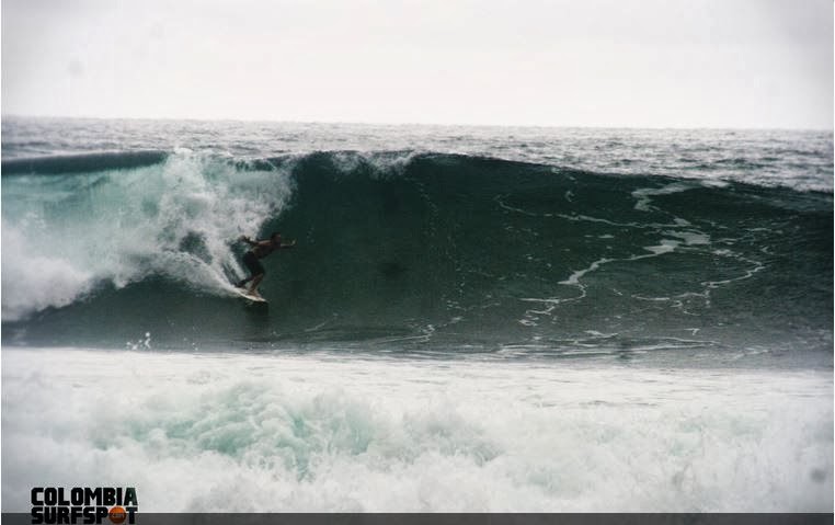 WINDSURF Colombia: ColombiaSurfSpot.com Showcases Surfing in Colombia