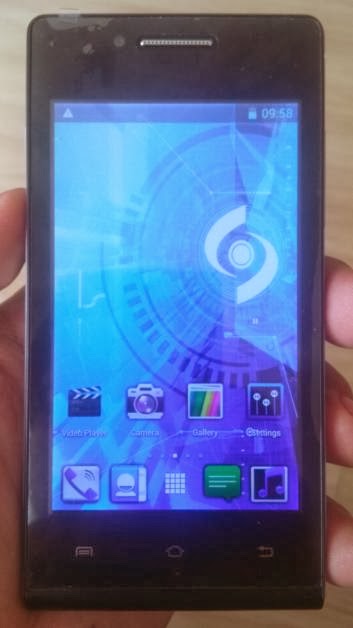 SKK Mobile Glimpse Review: Momentary Glance - TeknoGadyet