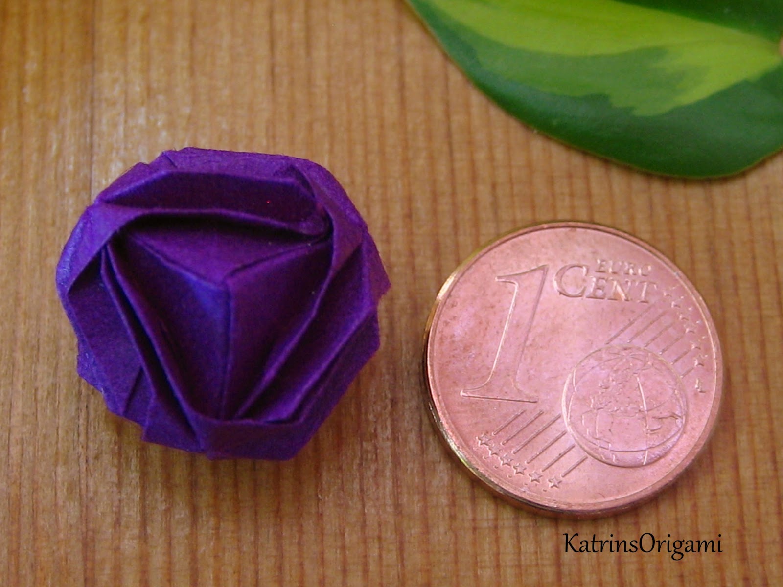 Origami die Kunst des Papierfaltens: Origami mini Kusudama