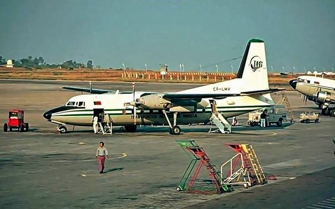 AB4 - CLUBE DO LIVRO E DA CULTURA: A AVIAÇÃO CIVIL EM ANGOLA