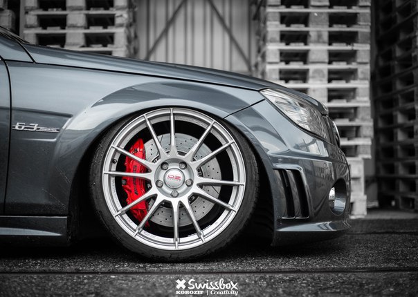 Mostbook: Tuning Mercedes Benz C63 AMG W204 Stance