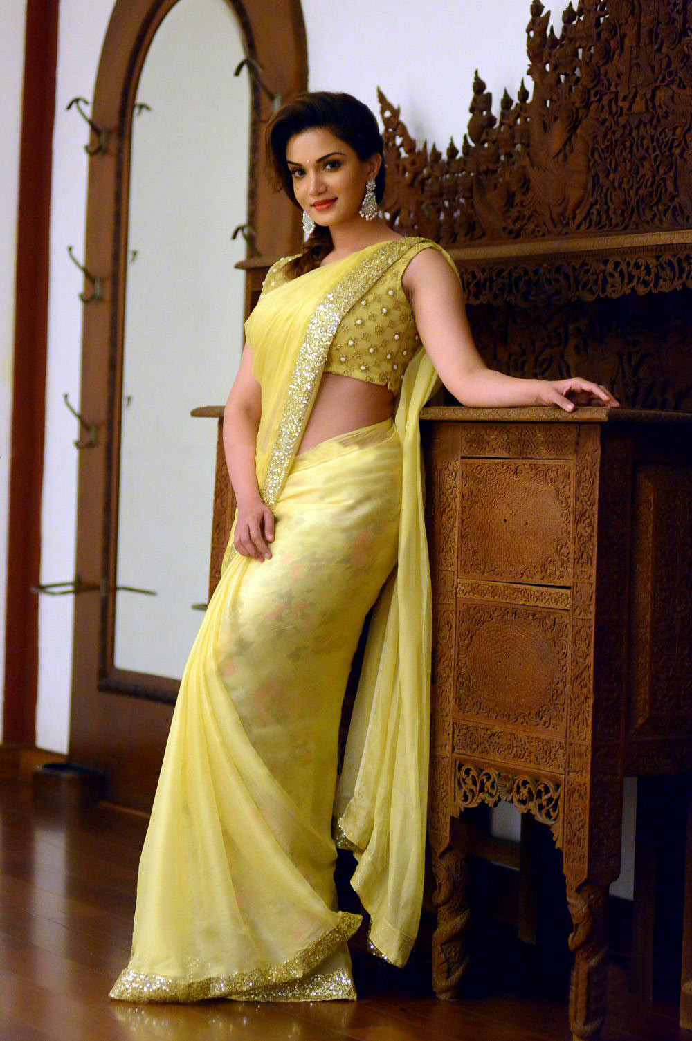 Honey Rose Hot Saree Seductive Photos In Yellow Silk Saree - RitzyStar