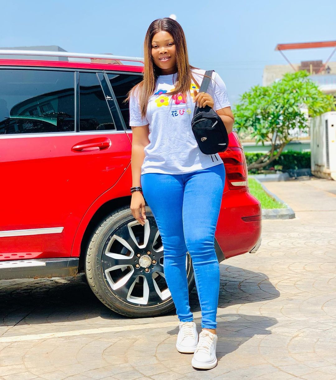 Pictures of Ruby Ojiakor car