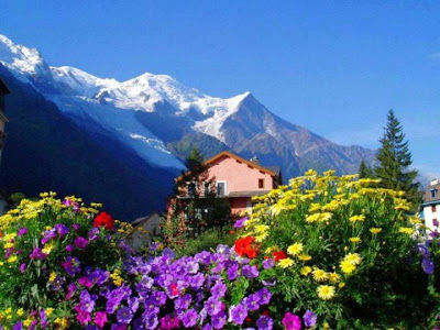 Beautiful Scene of Home on Mountains ~ Artline : Feel The Creation!