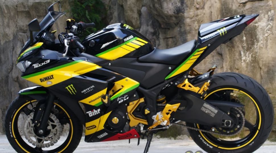 50 Foto Motor Modifikasi Yamaha R25 Terbaru lebih Sporty & Keren