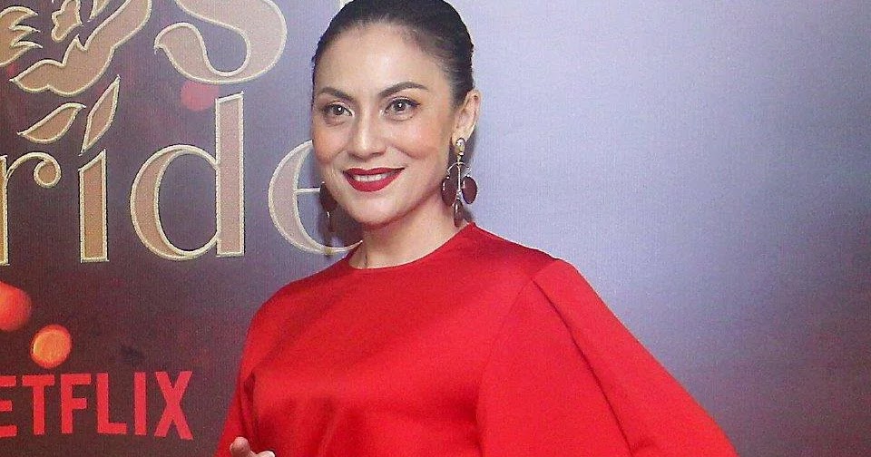 ANGELINE TAN BERIMAGINASI WATAK IBU HILANG ANAK