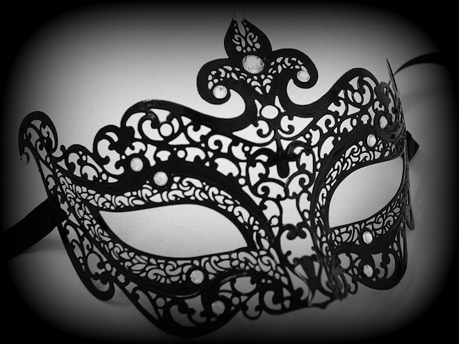 Flutter Venetian Masquerade Mask