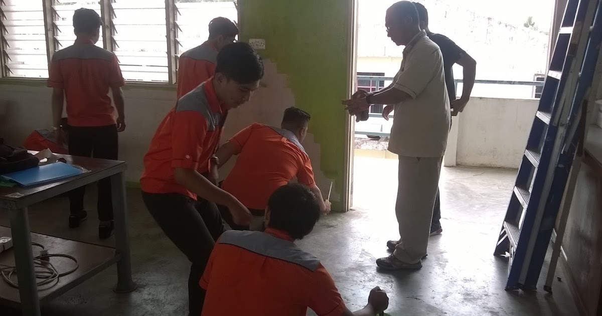 JABATAN TEKNOLOGI ELEKTRIK: 5S: Mengecat Bengkel