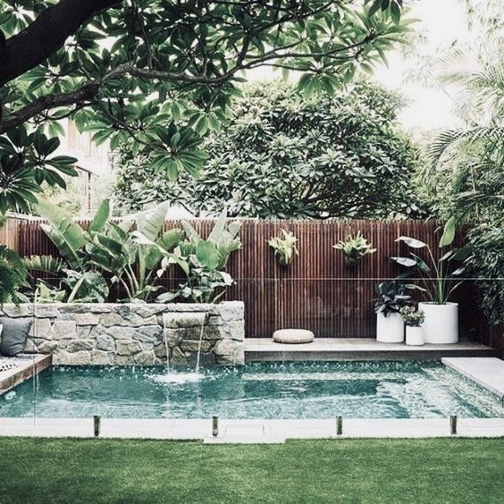34 Awesome Swimming Pool Garden Design Ideas | ARA HOME