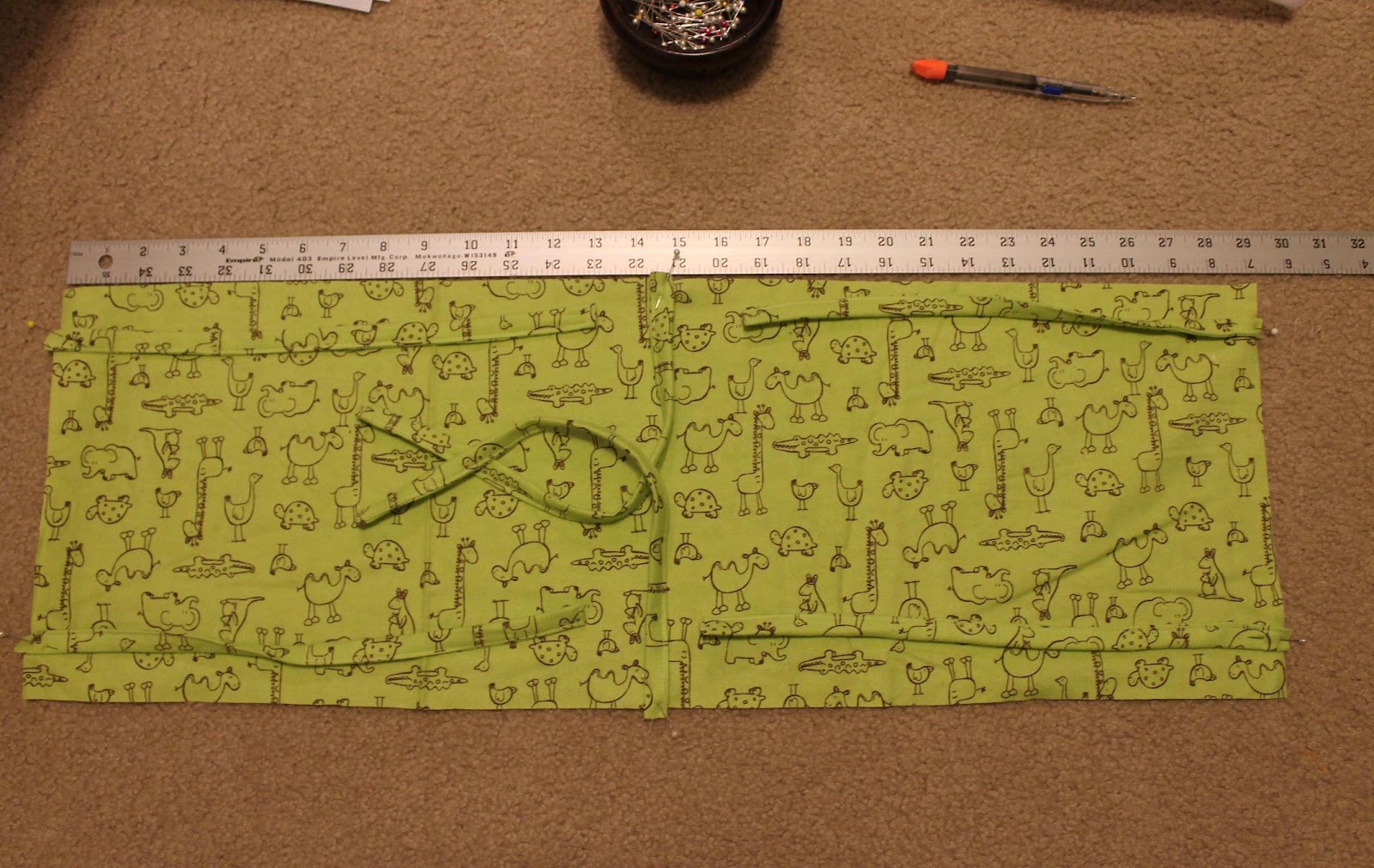 Lilyquilt: Crib Rail Teething Bumpers--Pattern and Tutorial