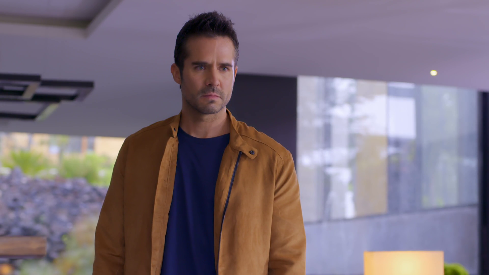 Rubí (2020) – A recaída de Alejandro