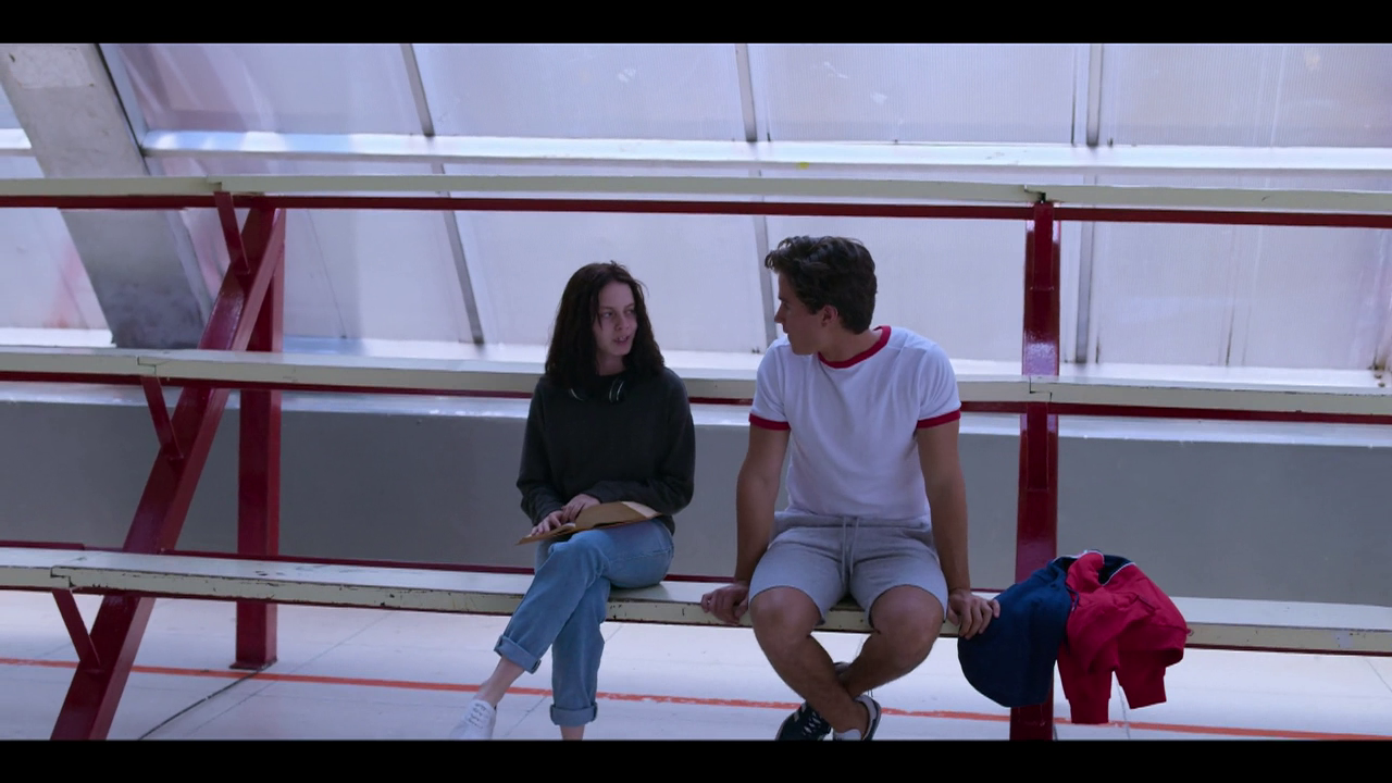 ausCAPS: Michael Ronda shirtless in Control Z 1-01 "La chica del ...