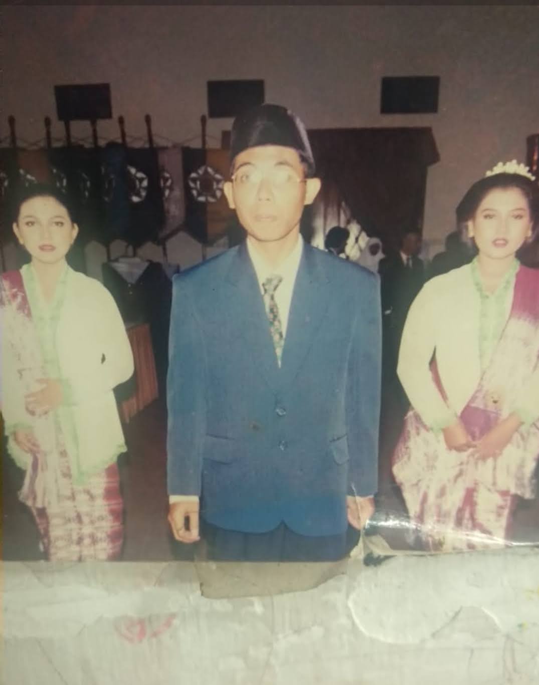 PROF DR NOTONAGORO AHLI PANCASILA KARATON SURAKARTA