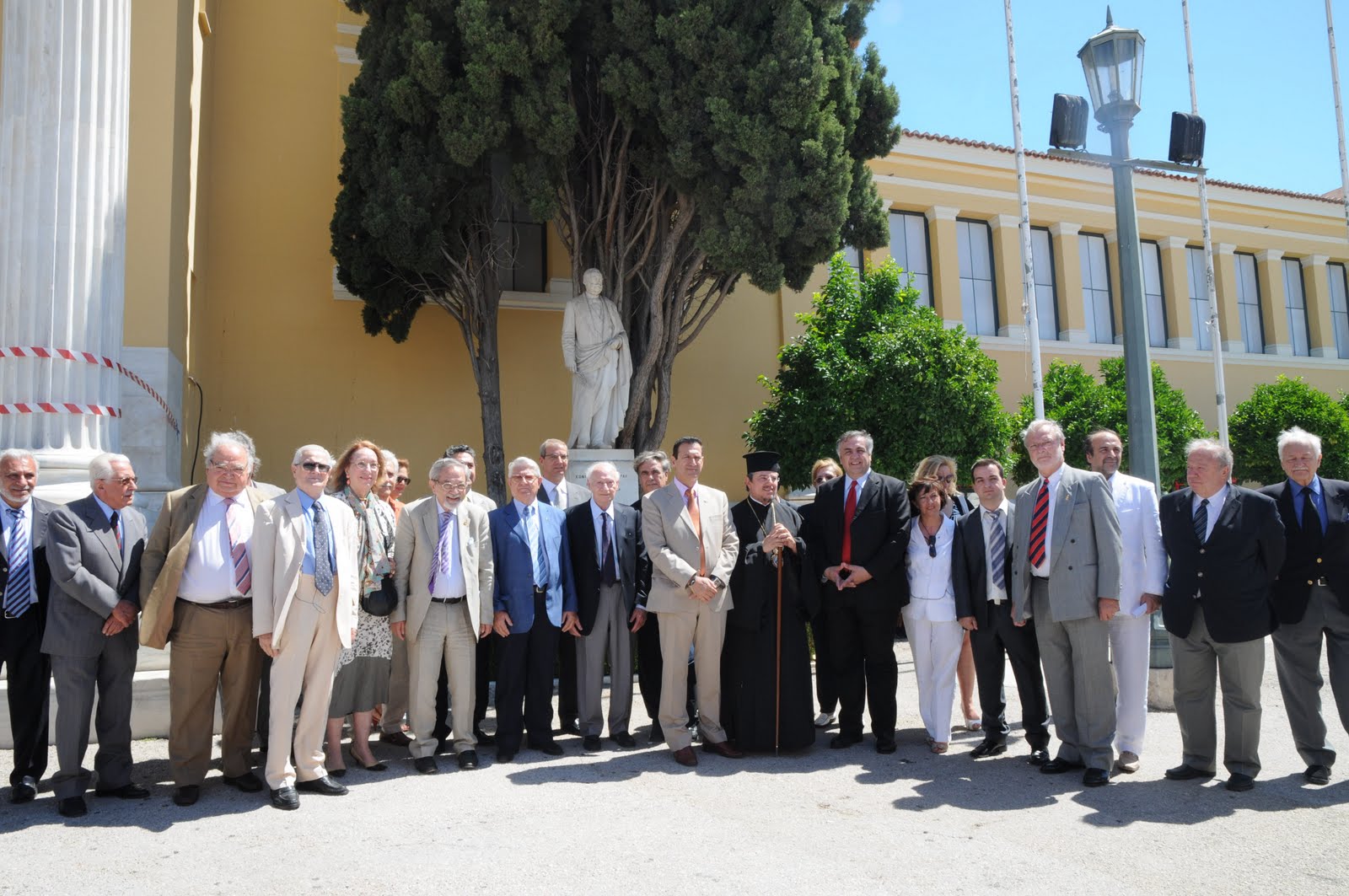 ''ΕΤΑΙΡΕΙΑ ΕΛΛΗΝΩΝ ΕΥΕΡΓΕΤΩΝ''