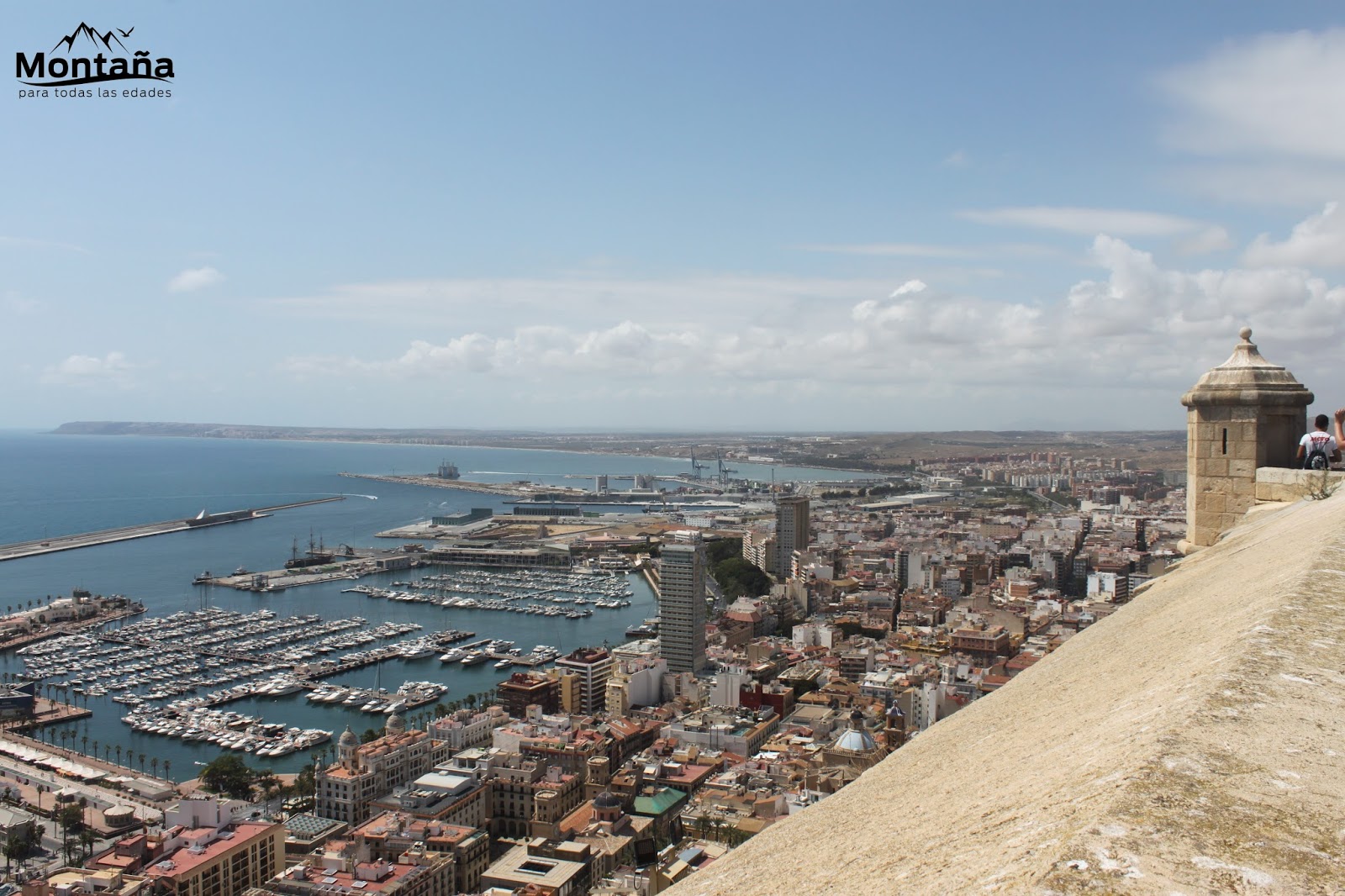 MONTAÑA PARA TODAS LAS EDADES: El Castillo de Santa Bárbara (Alicante).