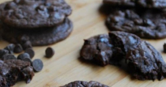 Death by Chocolate Cookies - Delicious Dessert Mom