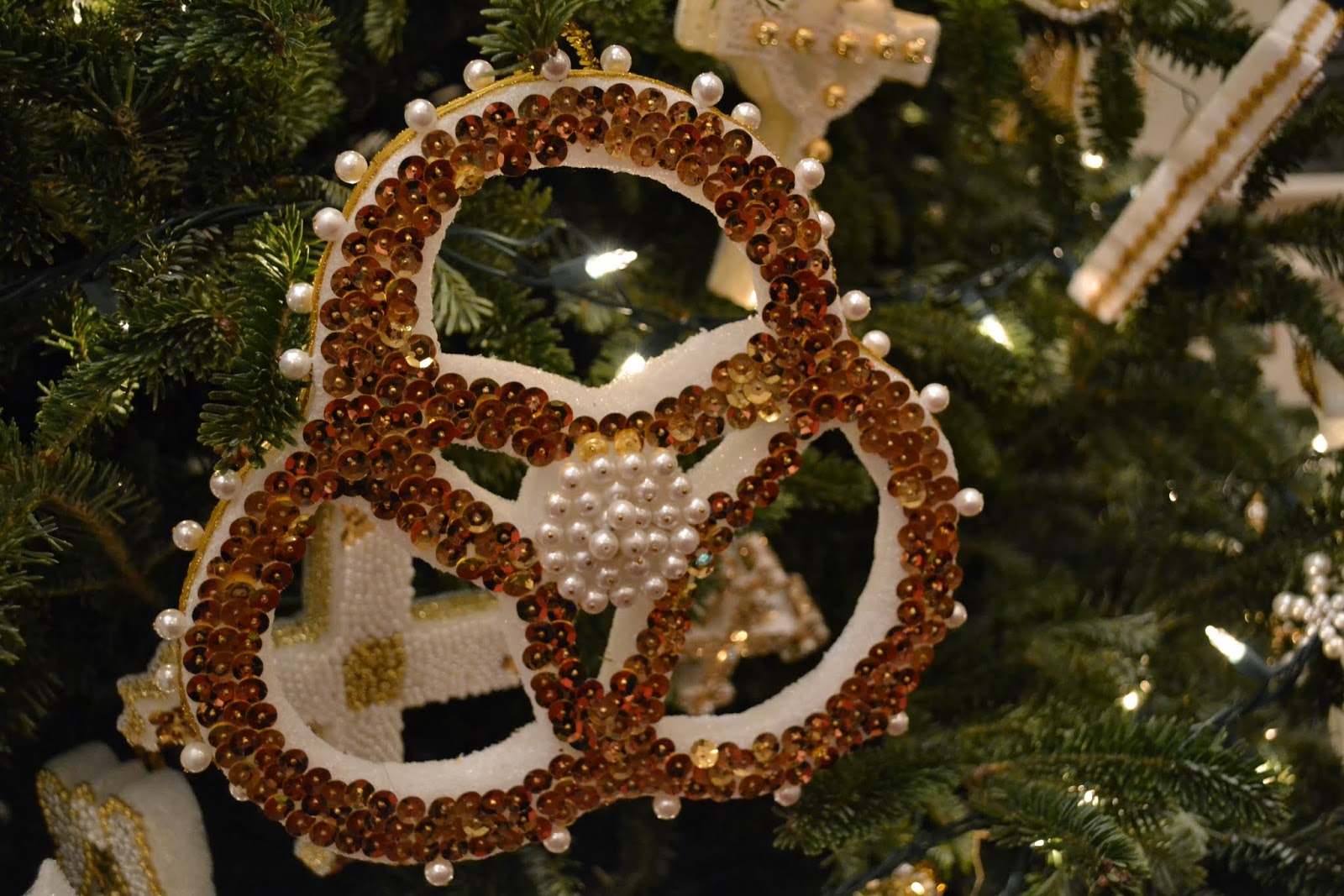 Much Ado About Somethin: Chrismons