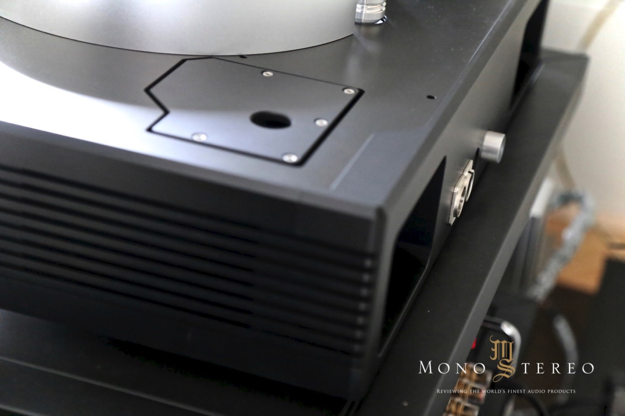 Döhmann Helix 1 turntable – M & S | Ultimate High-Fidelity