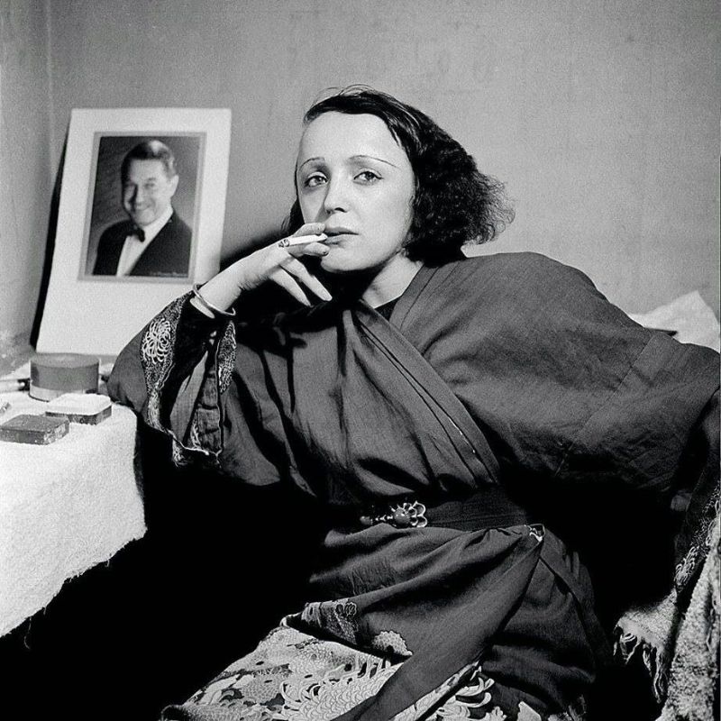 40 Beautiful Photos of Édith Piaf in the 1930s and '40s ~ Vintage Everyday
