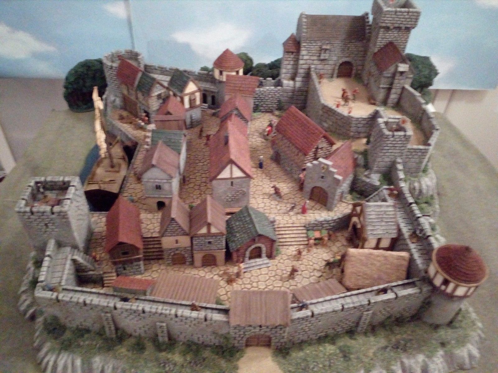 [TMP] "A medieval town " Topic