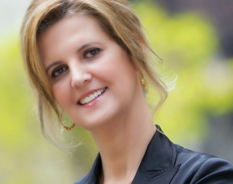 BLOG CHUMBO GROSSO: BONITA, BOAZUDA E ELEGANTE, EX-GERENTE DA PETROBRAS ...