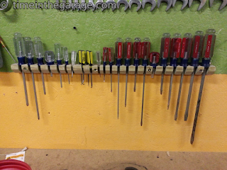DIY Screwdriver Storage Rack out of Scrap