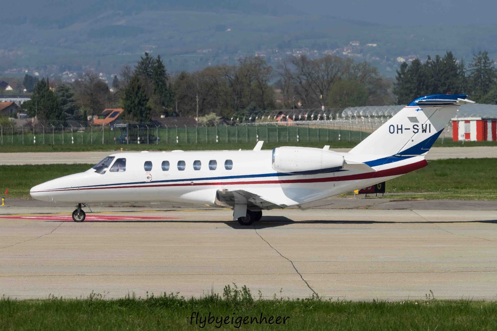 FLUGZEUGE Privatjets etc: OH-SWI Cessna 525A CitationJet CJ2+ C25A > ABF