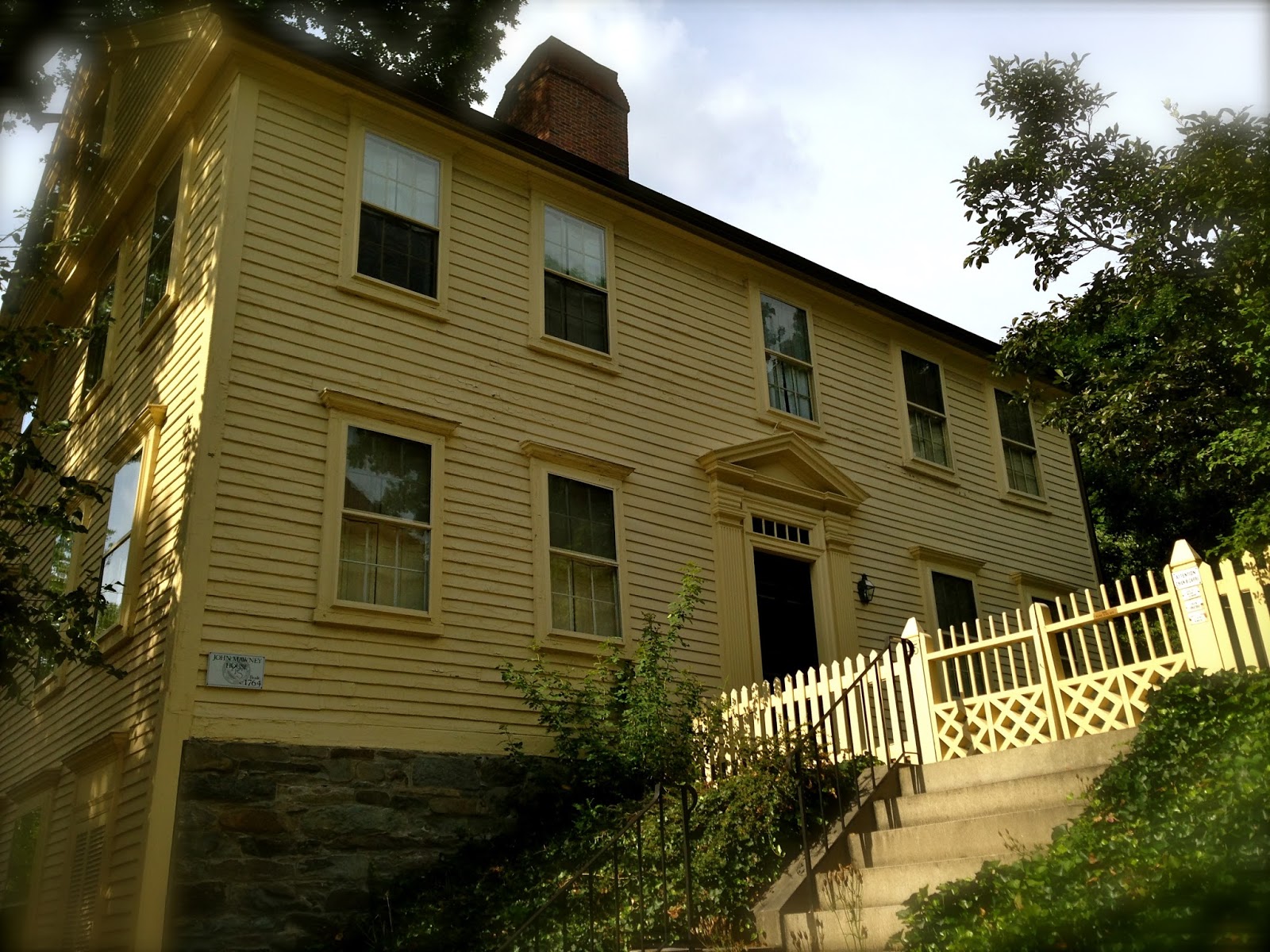 NEW ENGLAND FOLKLORE: The Shunned House: Facts As Strange As Fiction
