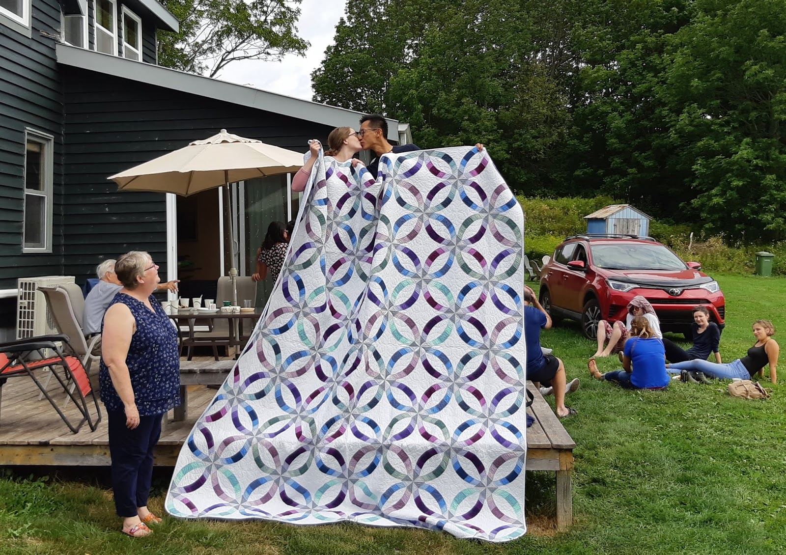 AlliKat Quilts: Double Wedding Ring / Metro Rings, My Daughter and Son ...
